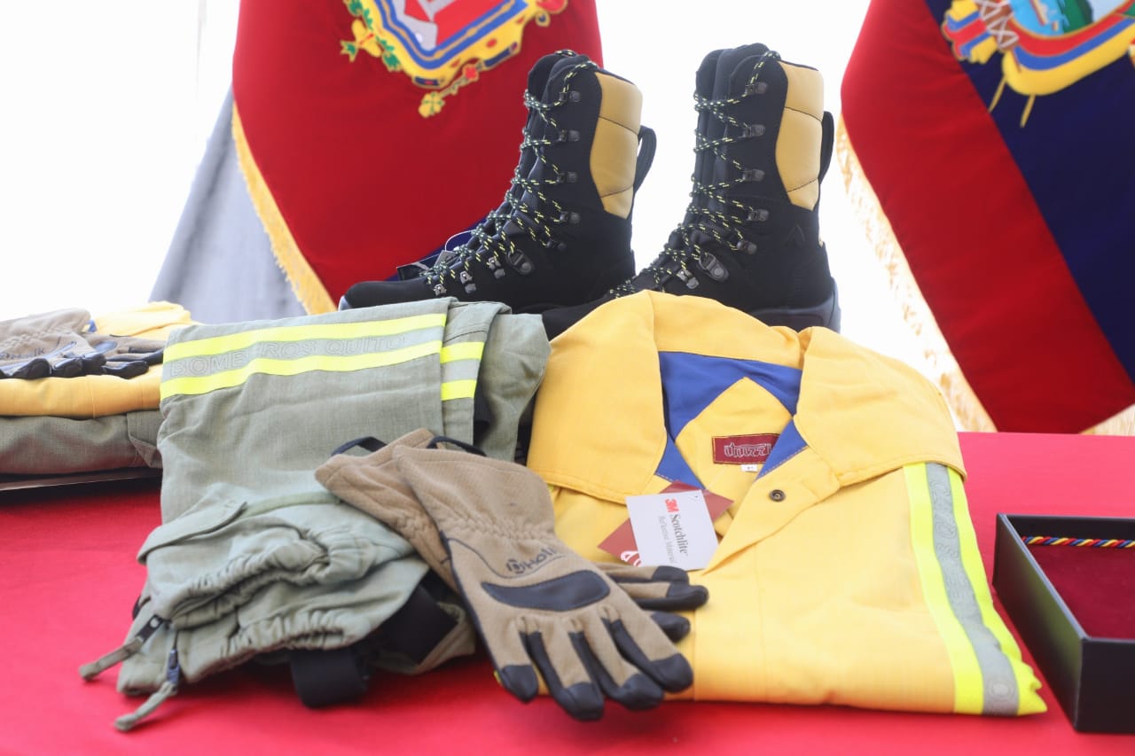 NUEVO EQUIPAMIENTO PARA UNA MEJOR RESPUESTA DEL CUERPO DE BOMBEROS ...